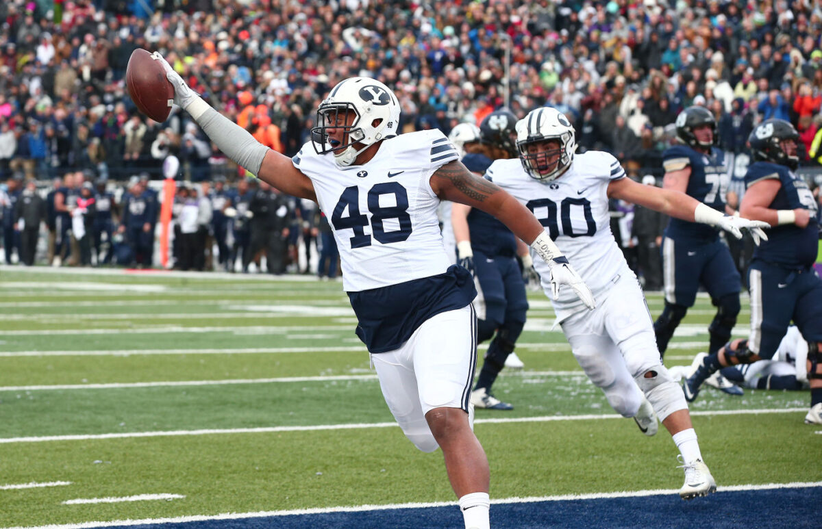 BYU football gets defensive TD to turn the tide in win at Utah State ...